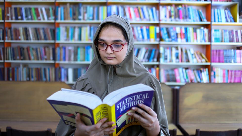 Academics | Burhani College